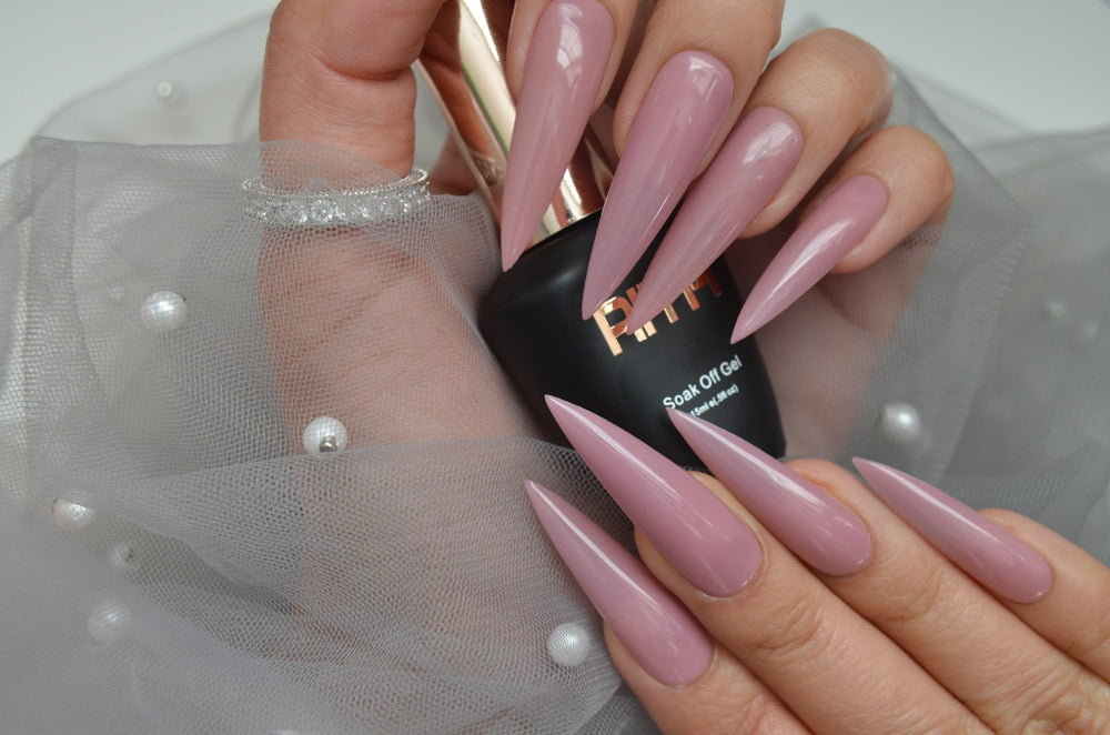 Riya's Nails